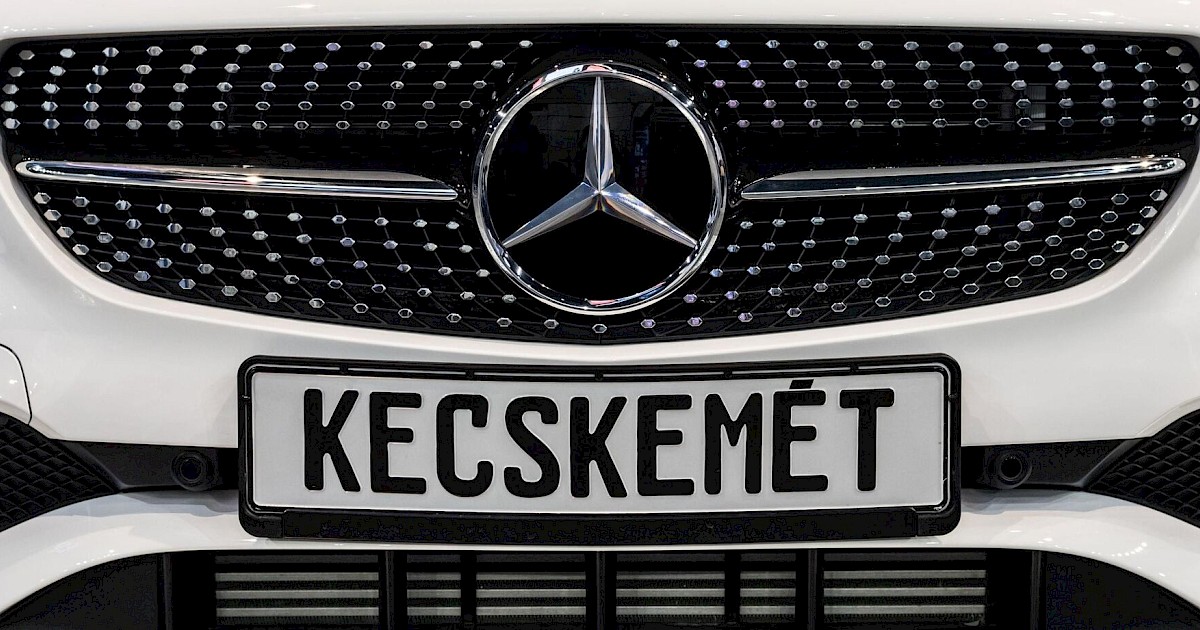 Toboroz és bért emel a kecskeméti Mercedes - Haszon Magazin